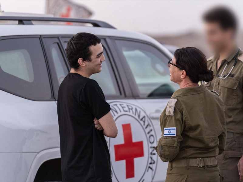 Staff-Sgt. Edan Alexander being transferred to the IDF after his release