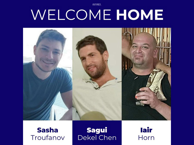 Returning hostages Sasha Troufanov, Sagui Dekel Chen and Iair Horn