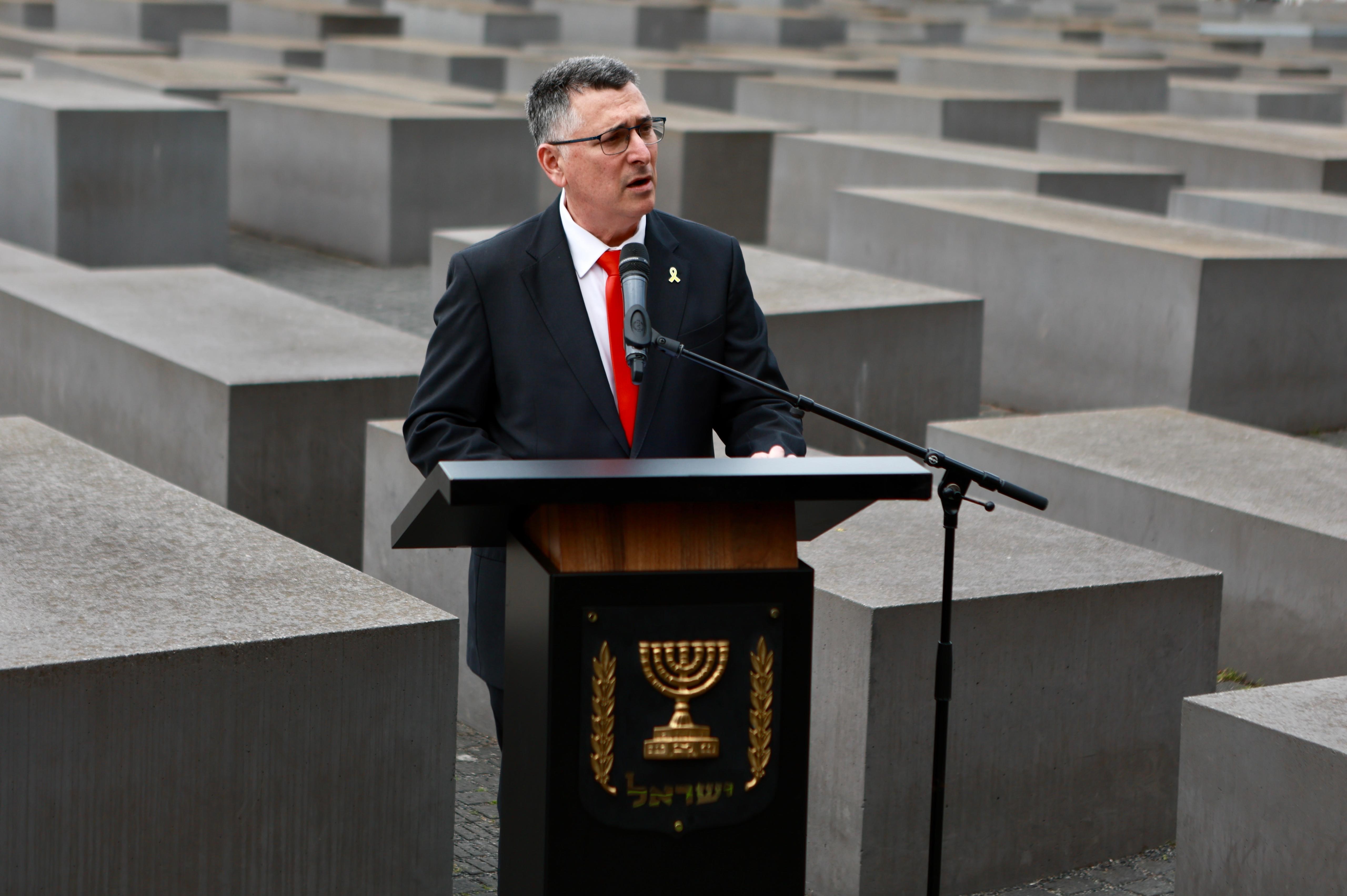 FM Sa'ar at the Holocaust Memorial in Berlin