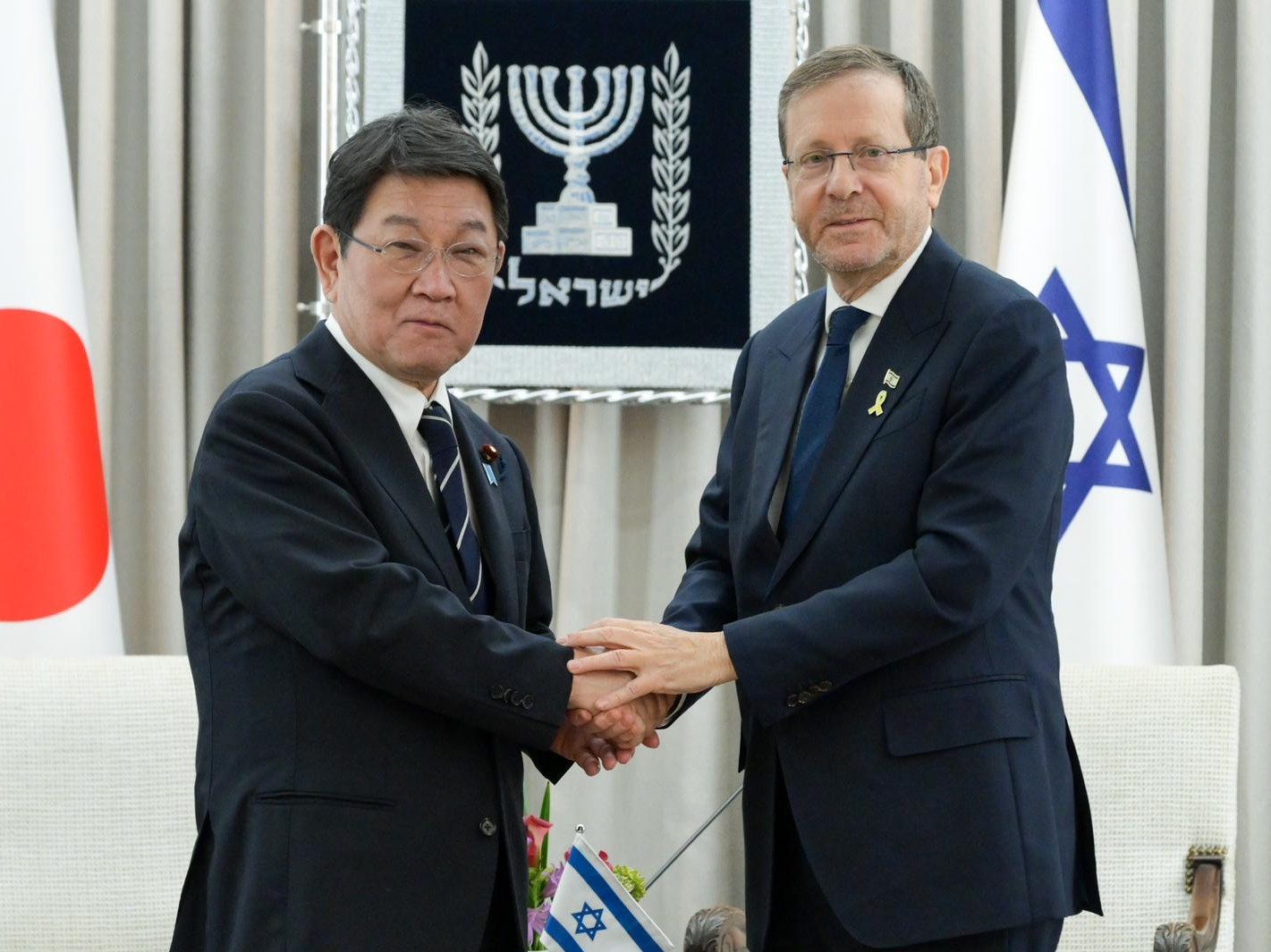 President Isaac Herzog, with Japanese Foreign Minister Motegi Toshimitsu