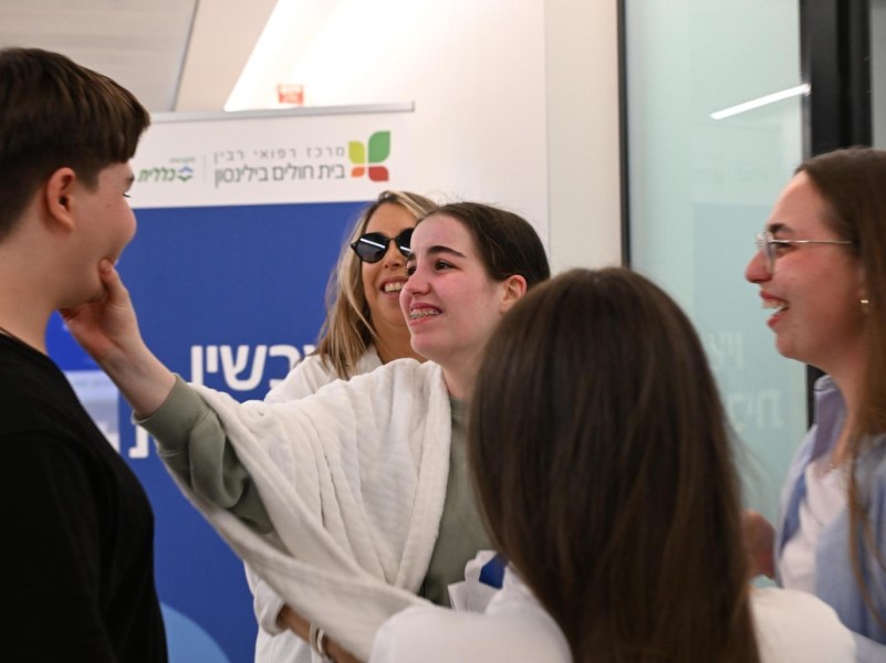Attached are visuals of the emotional meeting between Agam Berger and ...